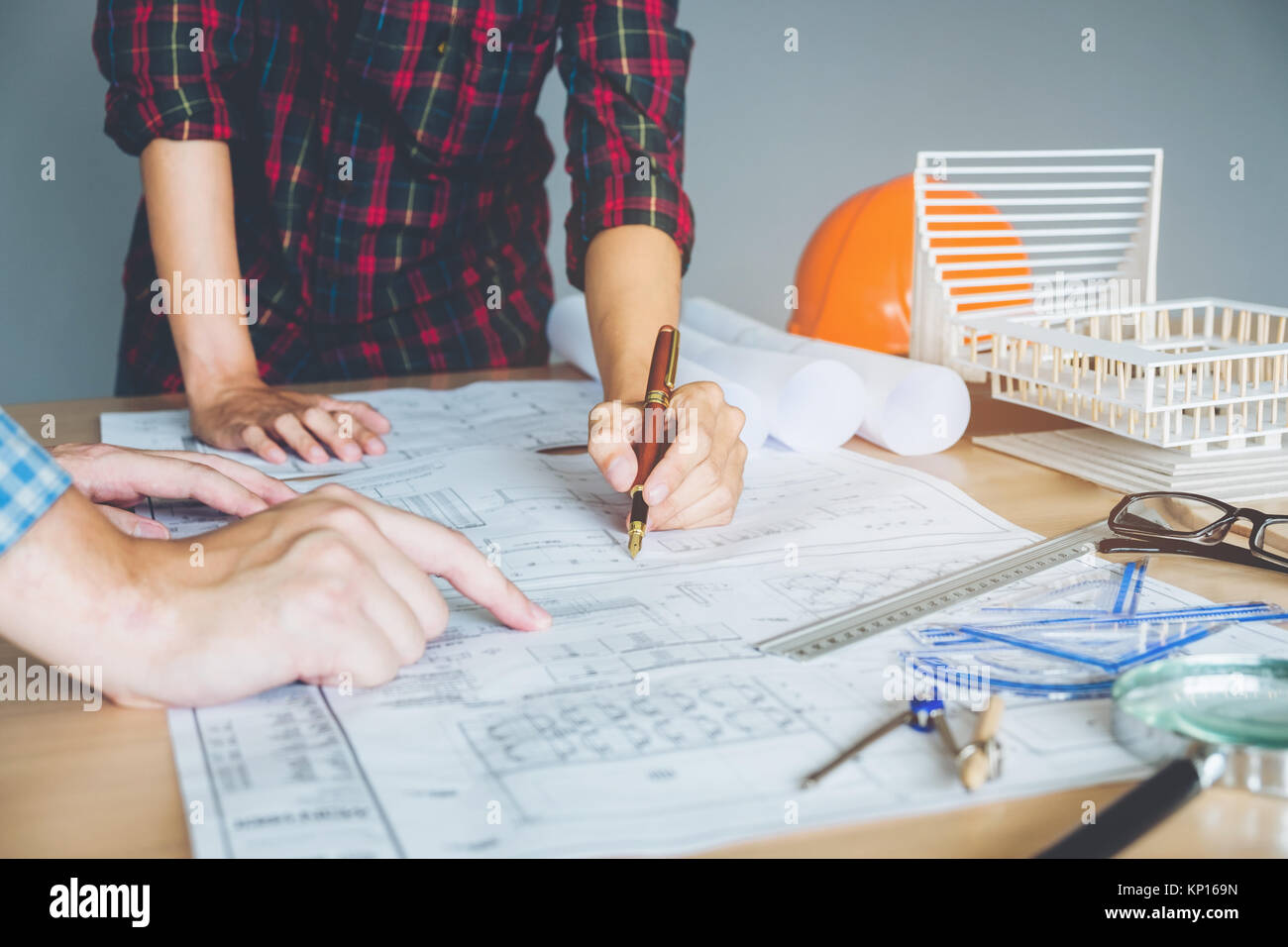 Engineer meeting for architectural project and working with partner ...