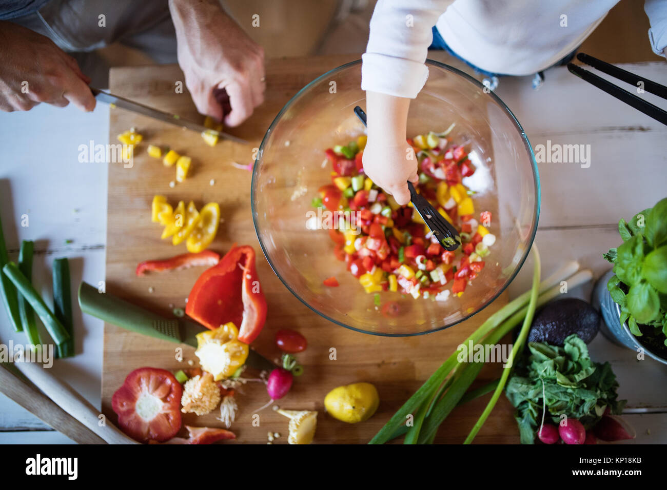 Boy cooking chopping hi-res stock photography and images - Alamy
