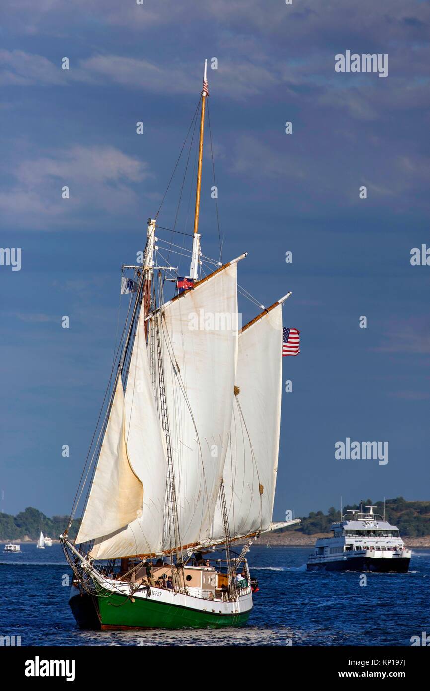 Modern boat hi-res stock photography and images - Alamy