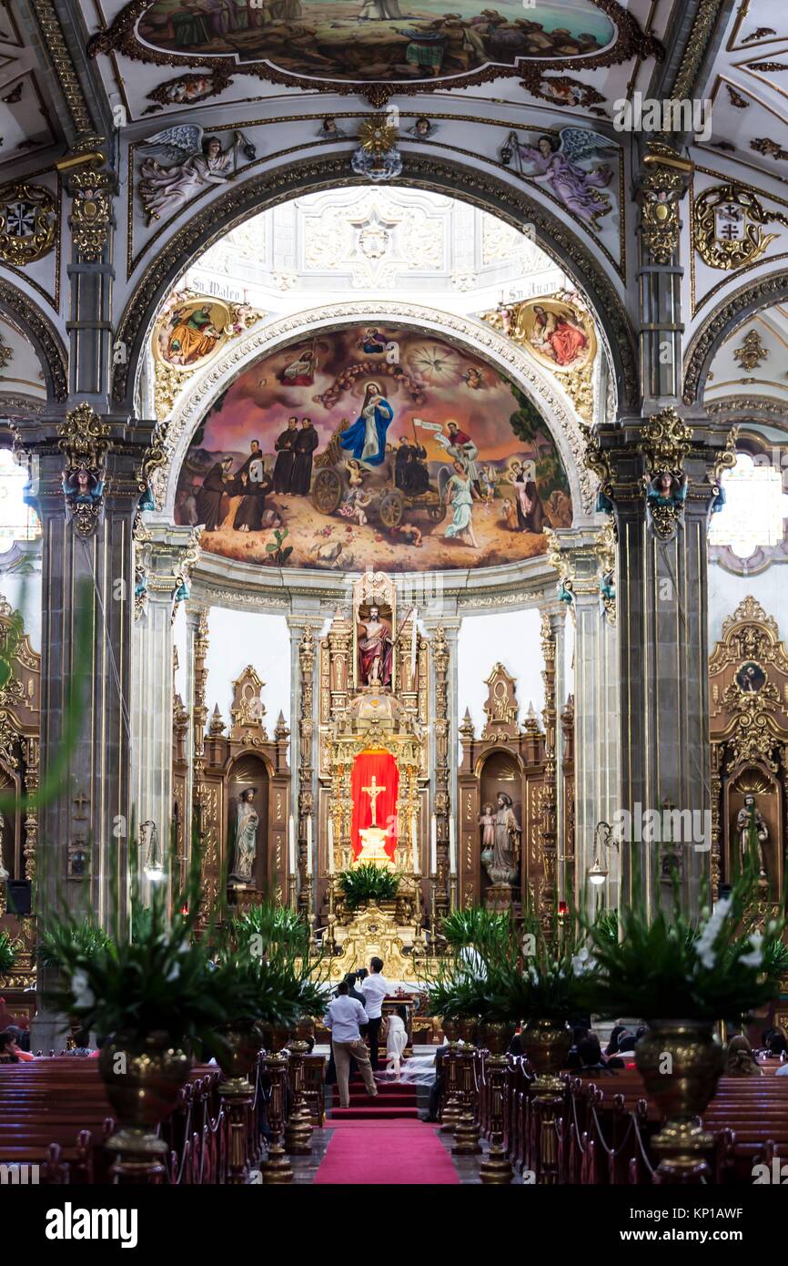 Mexico city cathedral interior hi-res stock photography and images - Alamy