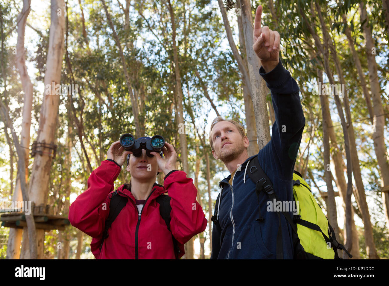 Man pointing out hi-res stock photography and images - Alamy