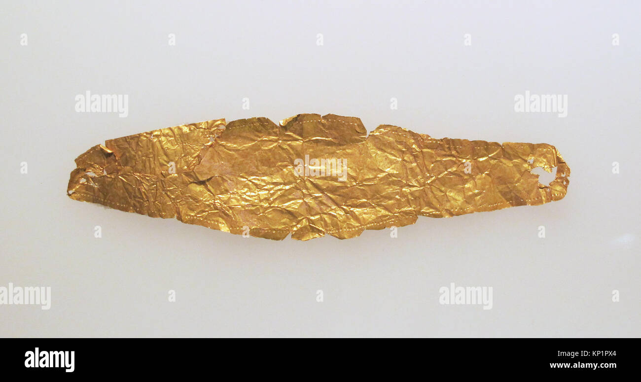 Frontlet of gold leaf MET sf74513547 242984 Stock Photo - Alamy