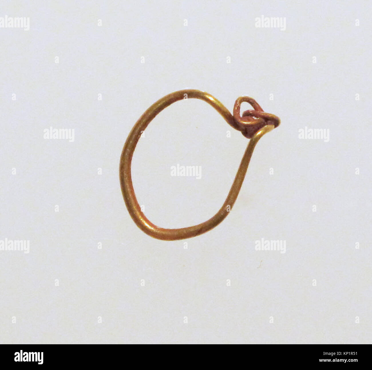 Earring loop type hi-res stock photography and images - Alamy