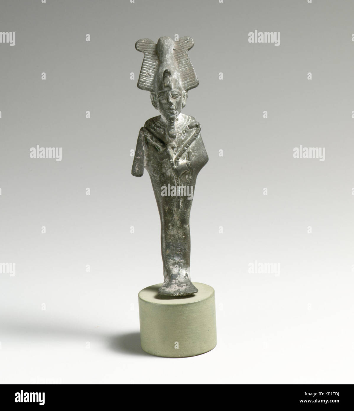 Statuette god ancient egyptian hi-res stock photography and images - Alamy