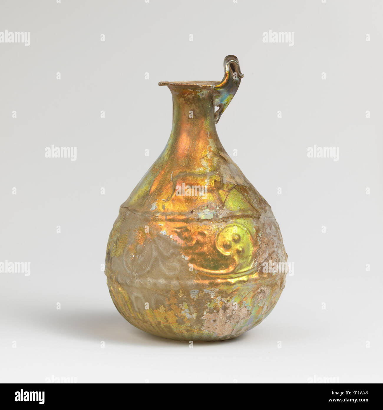 Glass hunting hi-res stock photography and images - Alamy