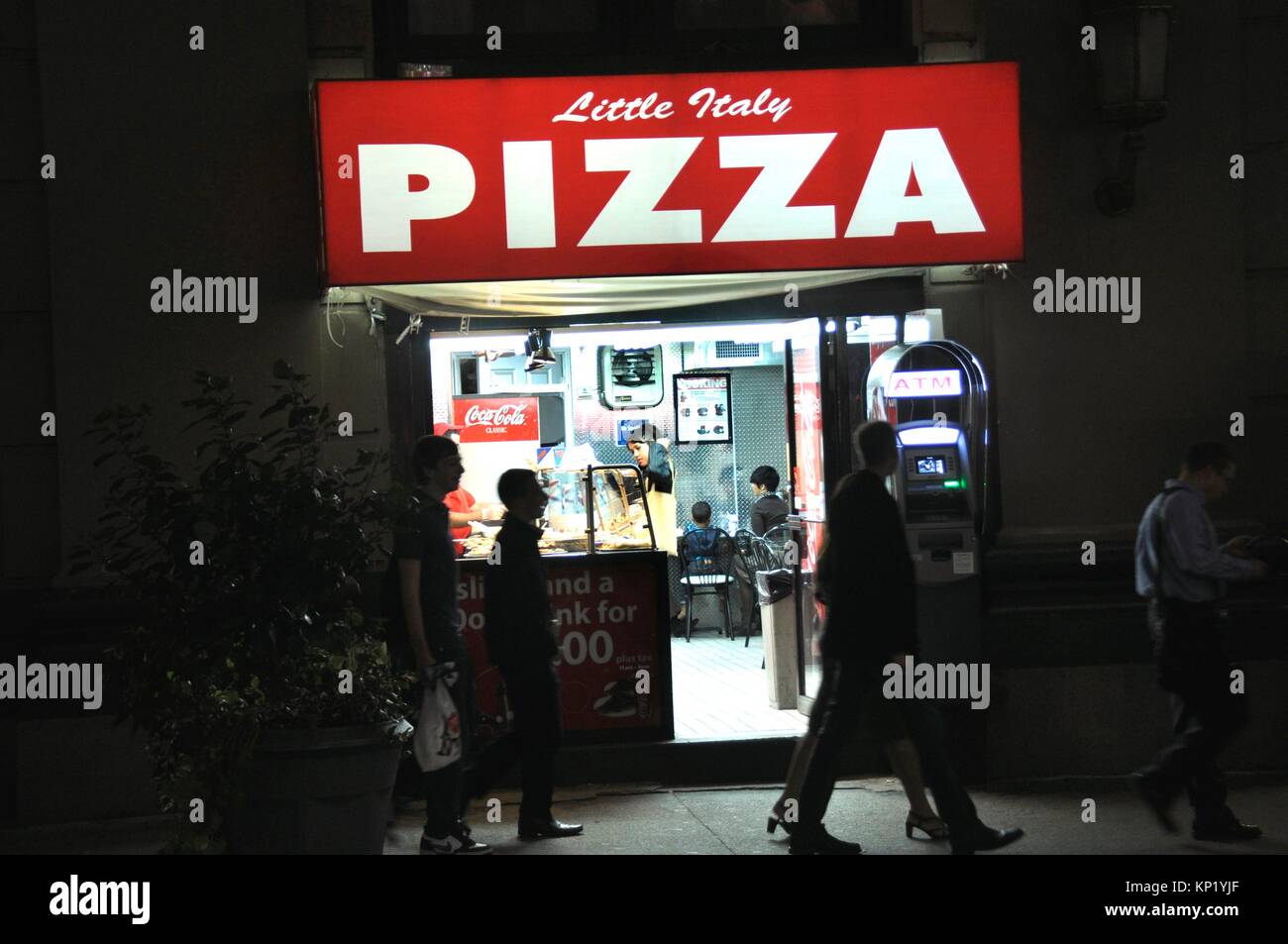 City food shop hi-res stock photography and images - Alamy