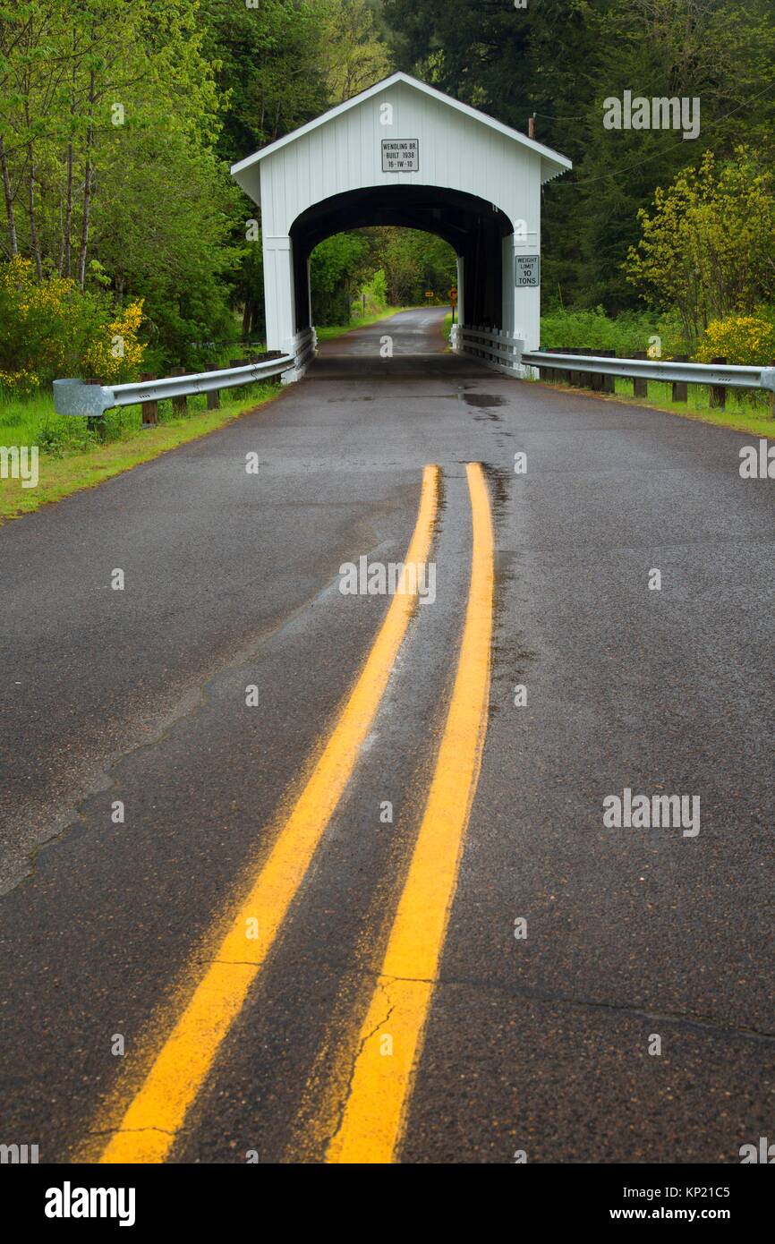 Wendling Covered Bridge, Lane County, Oregon Stock Photo - Alamy