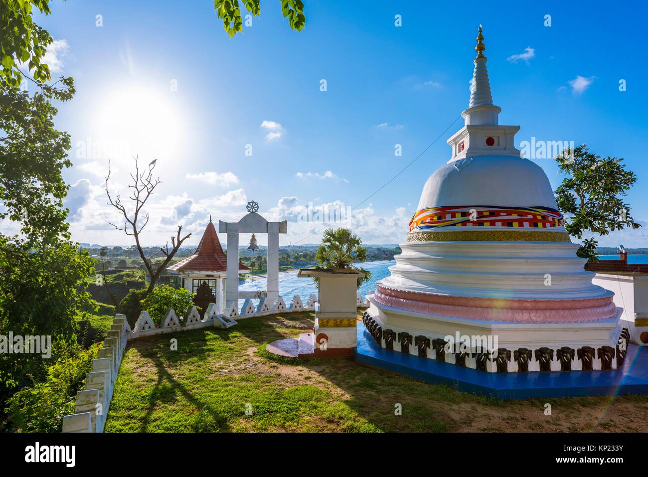 Gokanna Rajamaha Viharaya High Resolution Stock Photography and Images ...