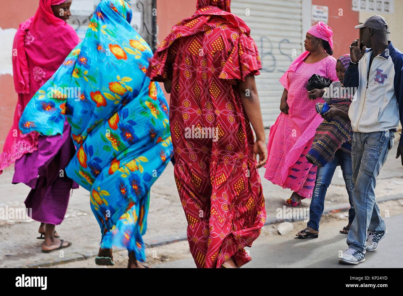 Boubou Senegal High Resolution Stock Photography and Images - Alamy