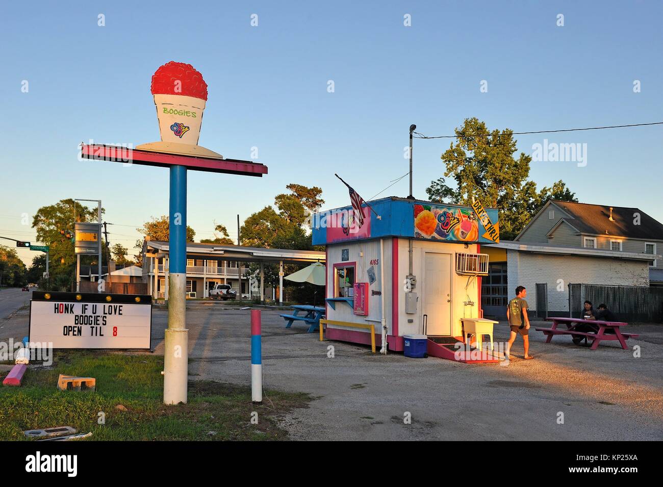 Drive through drink hi-res stock photography and images - Alamy
