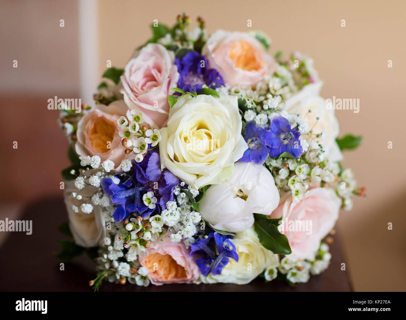 set of flower bouques for the bridal party Stock Photo - Alamy