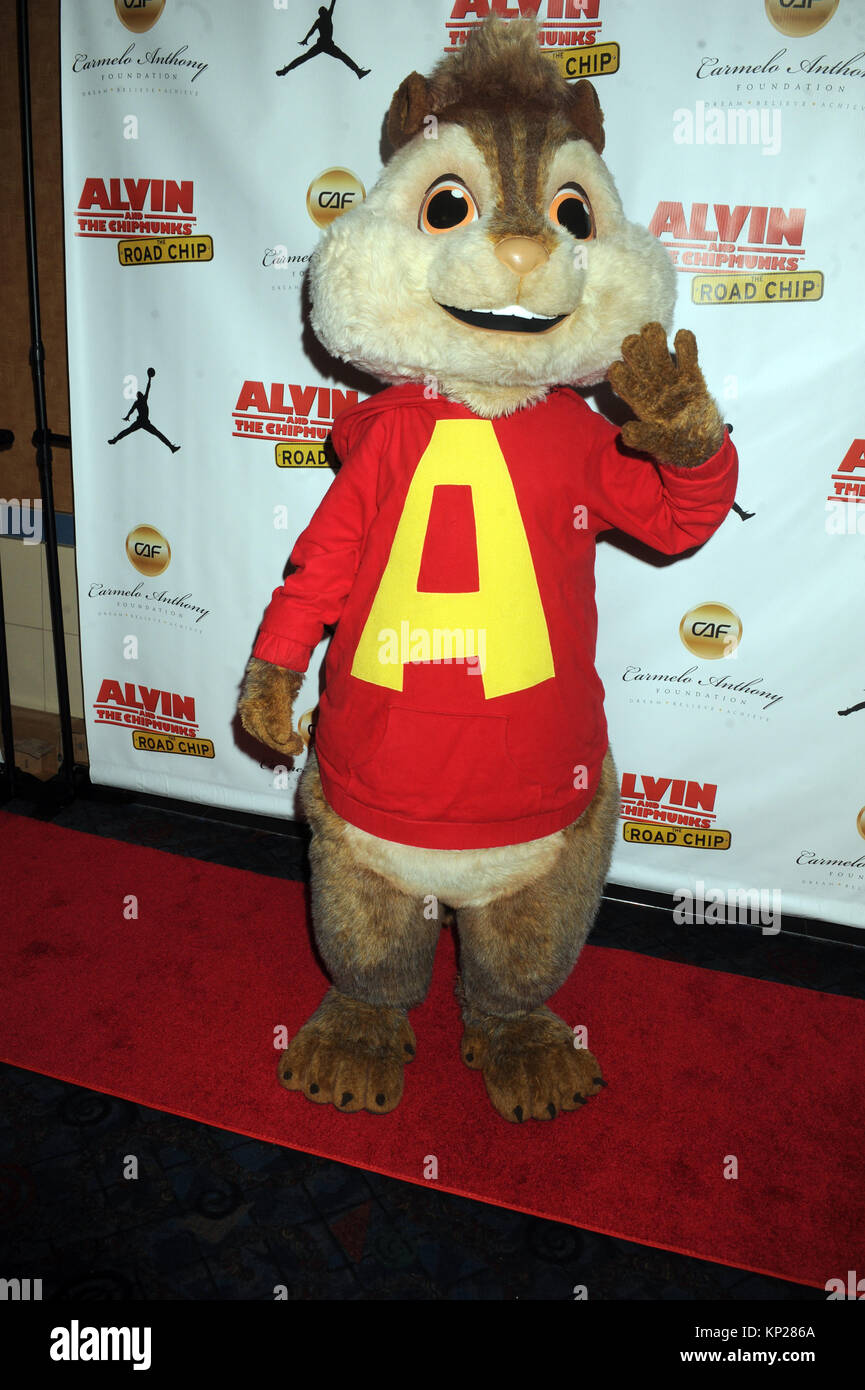 NEW YORK, NY - DECEMBER 15: Alvin of Alvin and the Chipmunks and ...