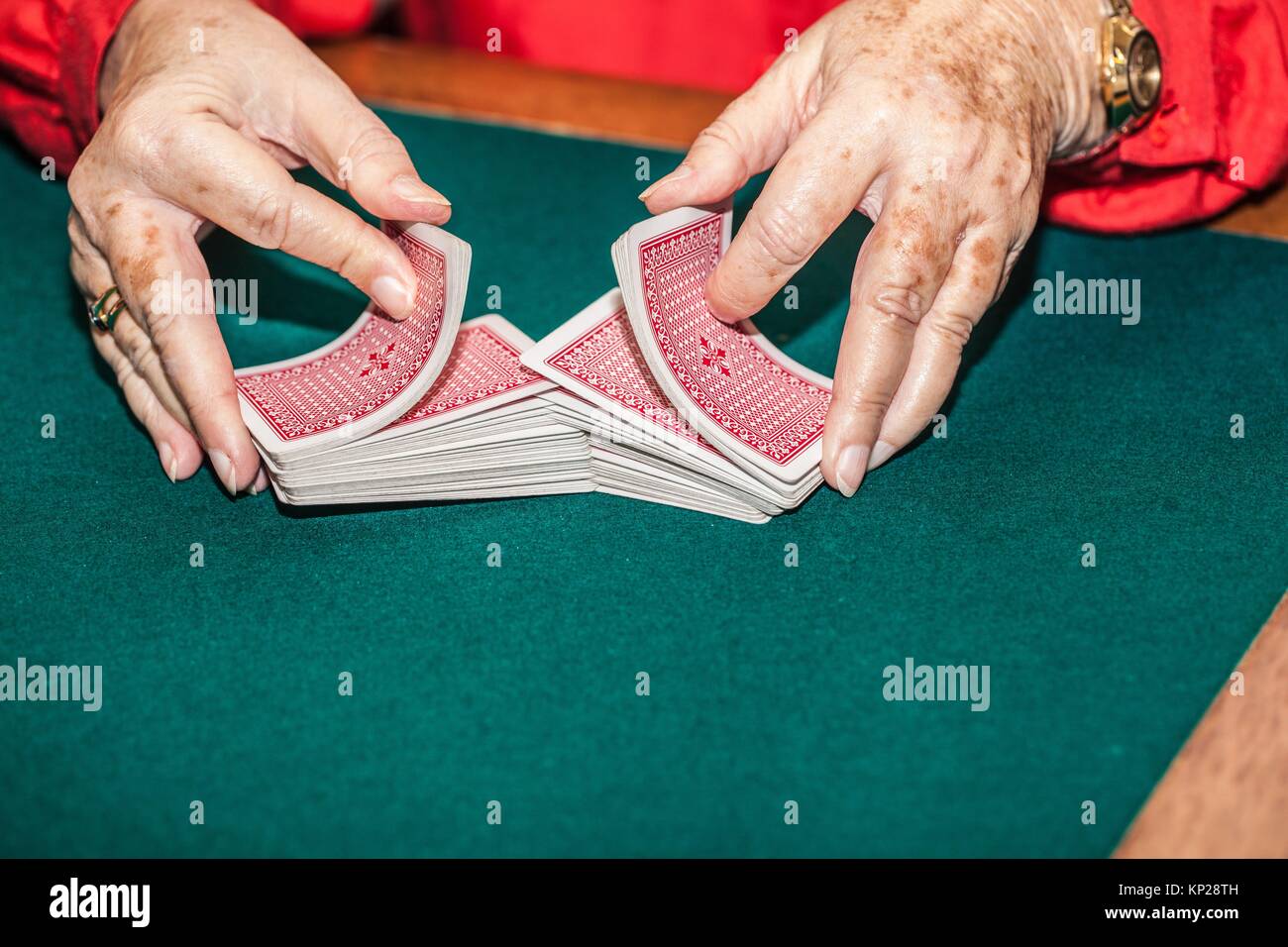 Canasta hi-res stock photography and images - Alamy