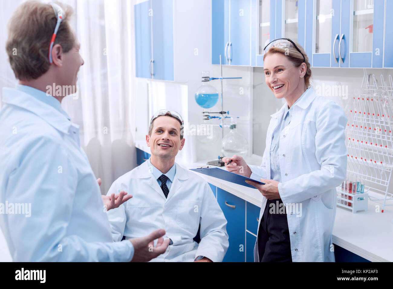 Scientists Talk Hi Res Stock Photography And Images Alamy