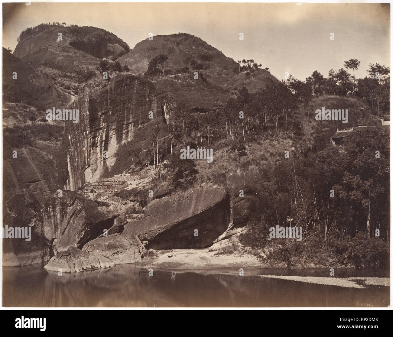 Photograph of Hisiu Peak showing mountainous terrain, slopes ...