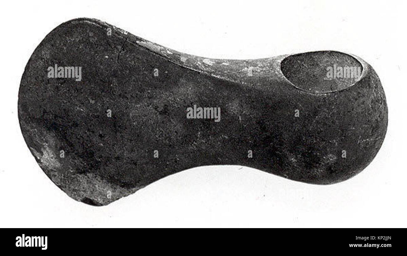Historical axe from the Metropolitan Museum of Art highlighting ...