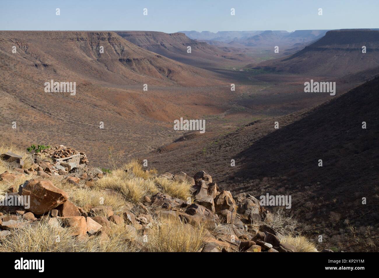 Dry plateau hi-res stock photography and images - Alamy