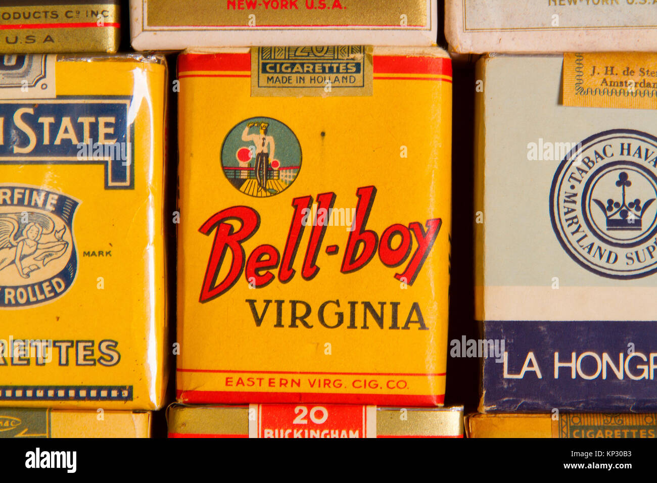 Old cigarette brands hi-res stock photography and images - Alamy
