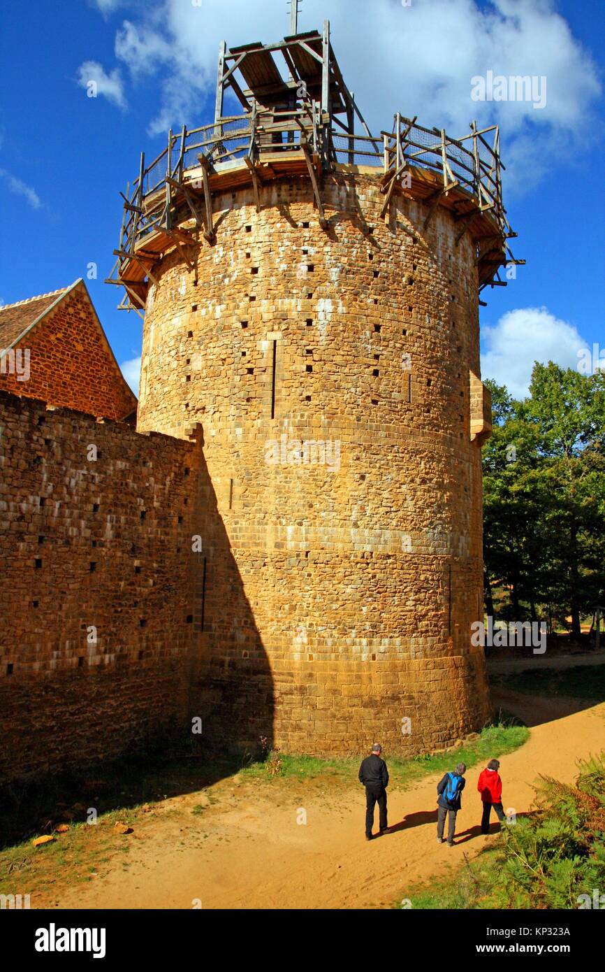 Guédelon castle hi-res stock photography and images - Alamy