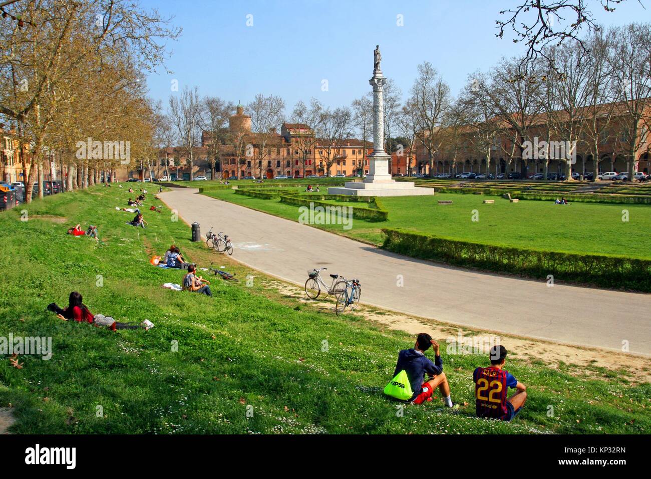 Piazza ferrara hi-res stock photography and images - Alamy