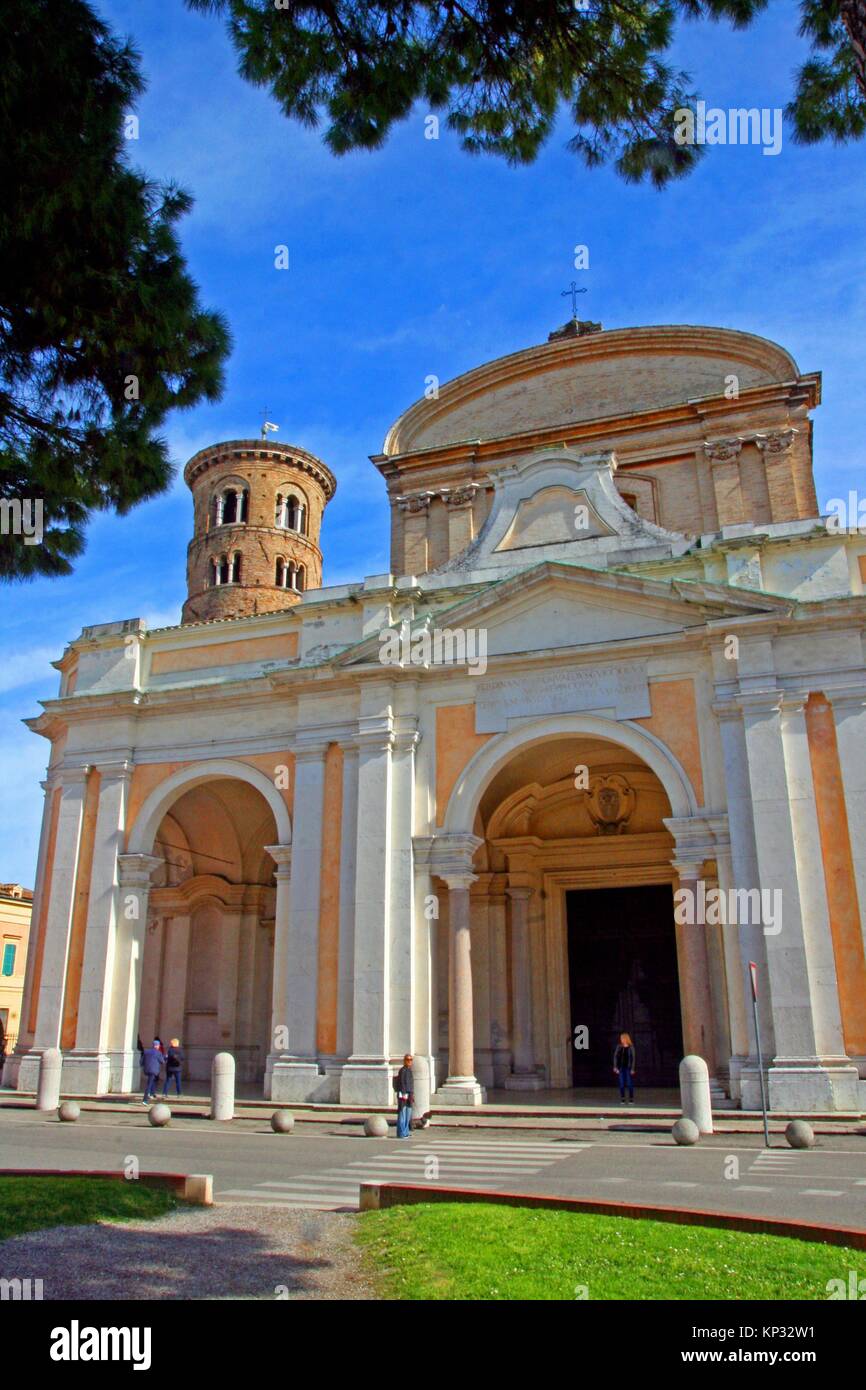 Ravenna cathedral hi-res stock photography and images - Alamy