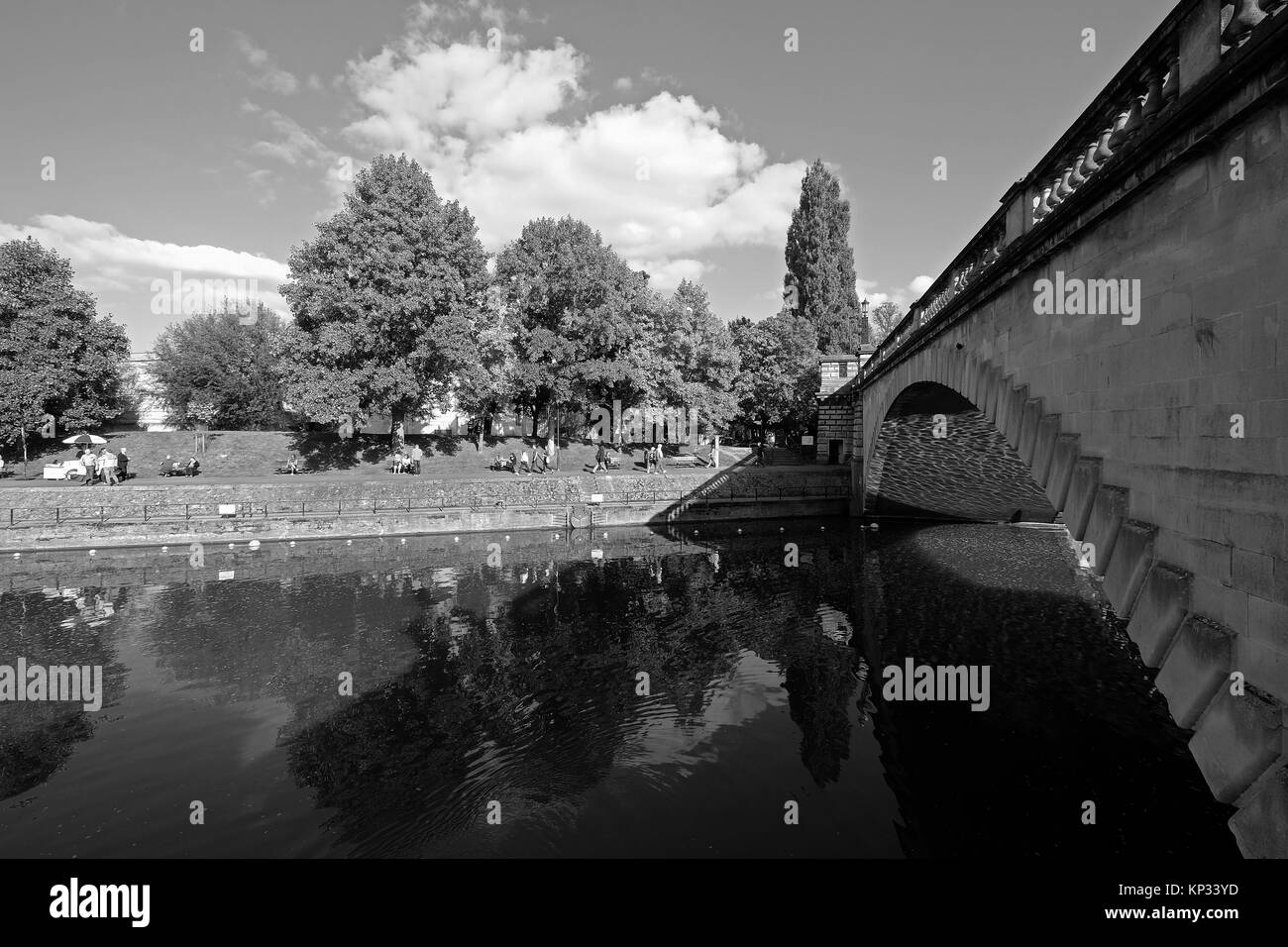 Bridge over the river near the park Bath Spa Town Stock Photo - Alamy