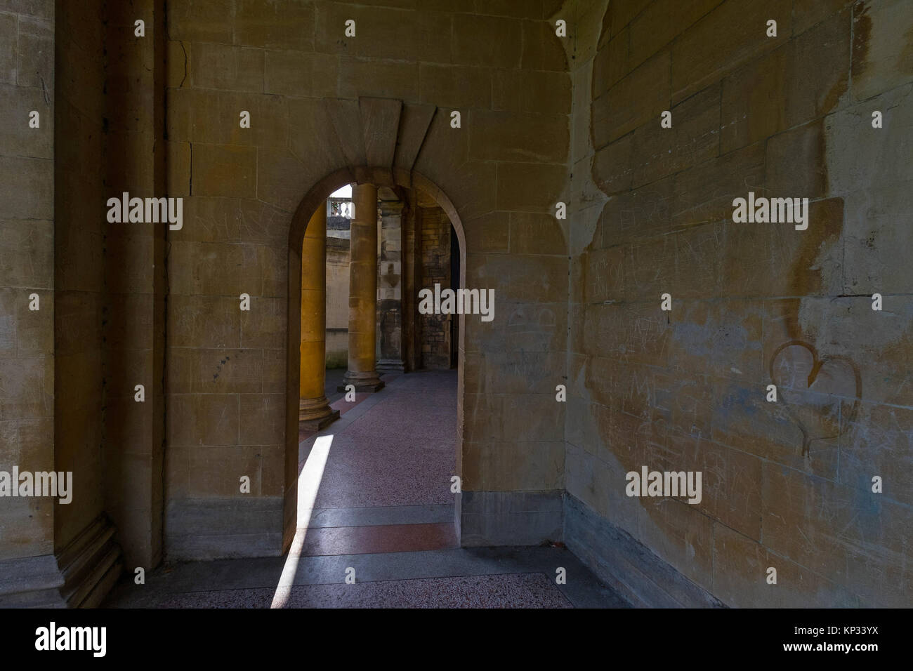 Bath stone archway Bath Spa Town Stock Photo - Alamy