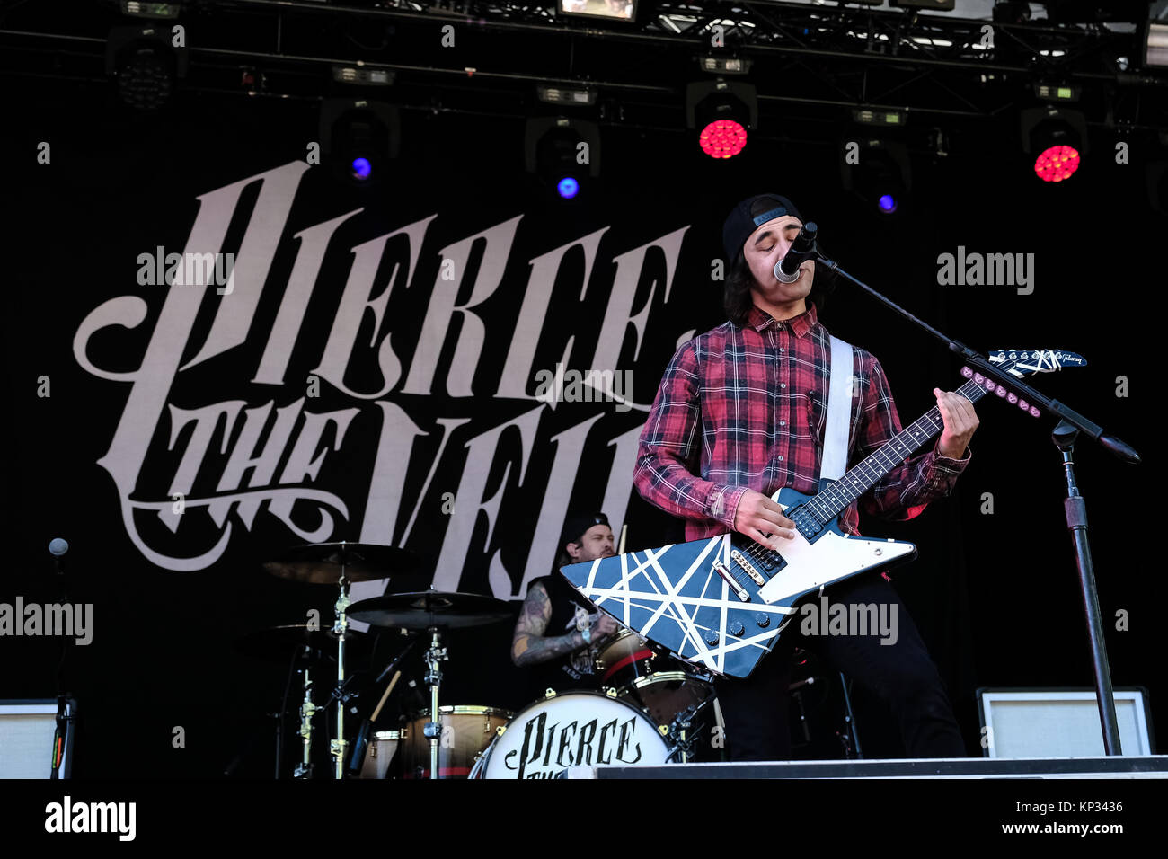 Victor vincent fuentes hi-res stock photography and images - Alamy