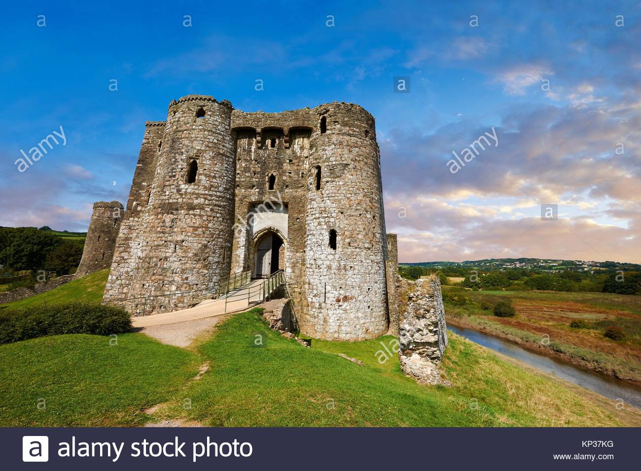 Norman Castle Tower Gate Stock Photos & Norman Castle Tower Gate Stock ...