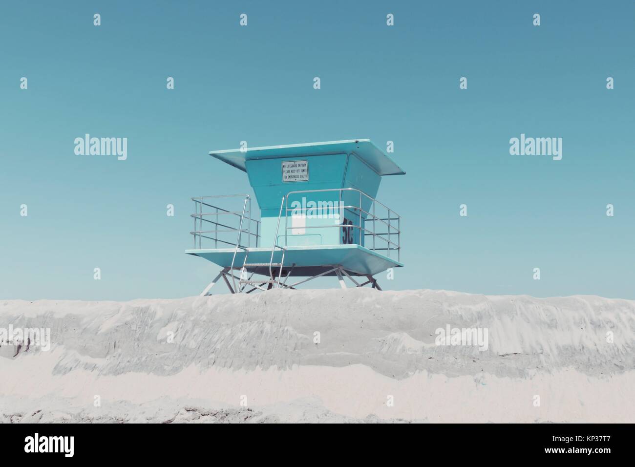 Lifeguard Tower Ocean Beach San Diego Sand Ocean Beach High Resolution ...