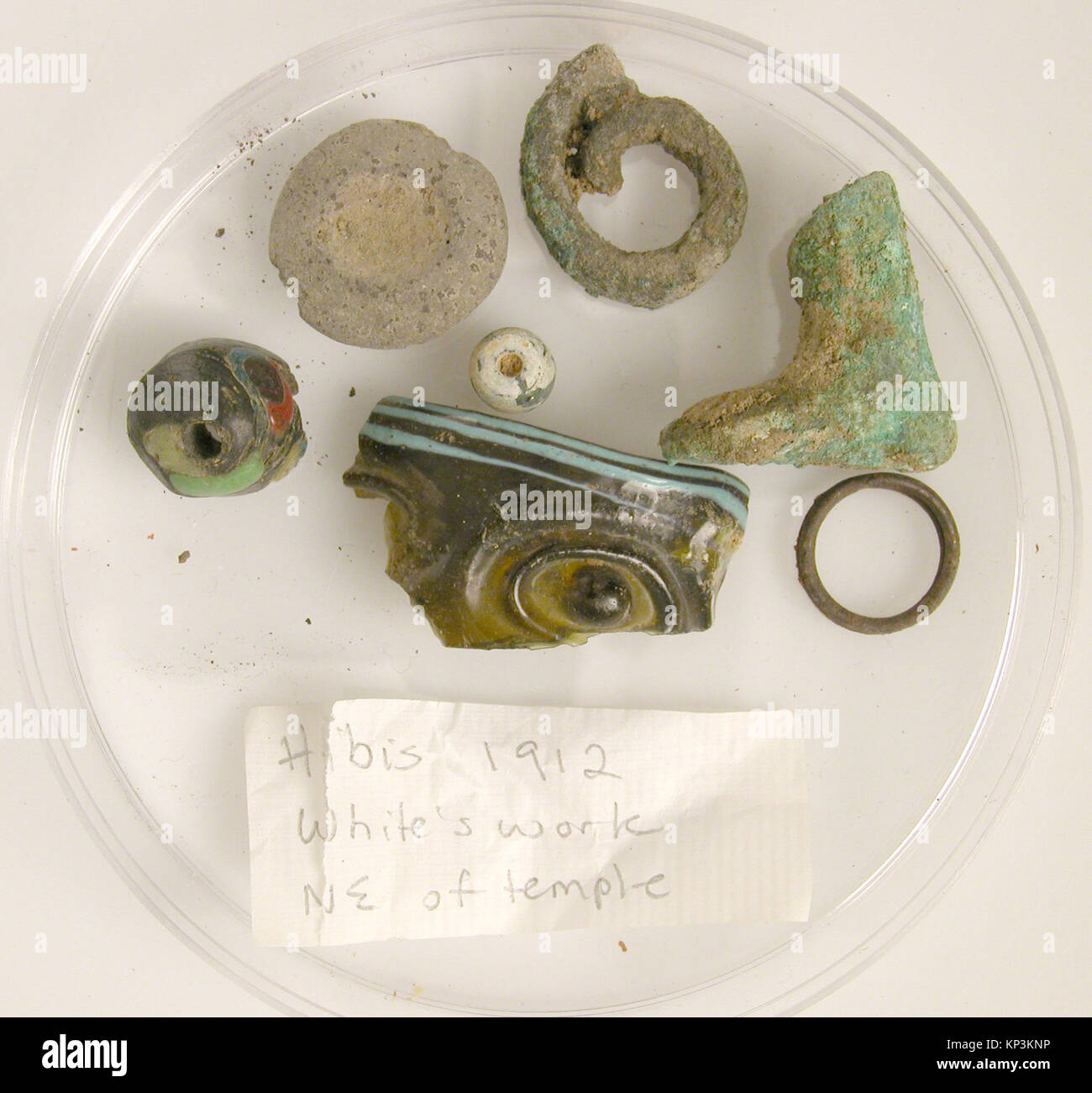 Illustration of fragments, showing partial objects or remains ...