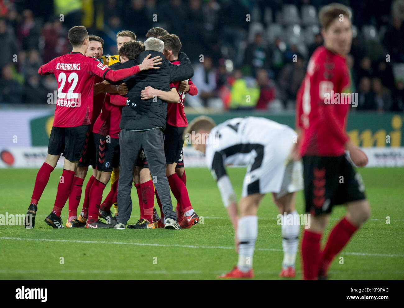 Freiburg's team celebrates the victory after the German Bundesliga ...