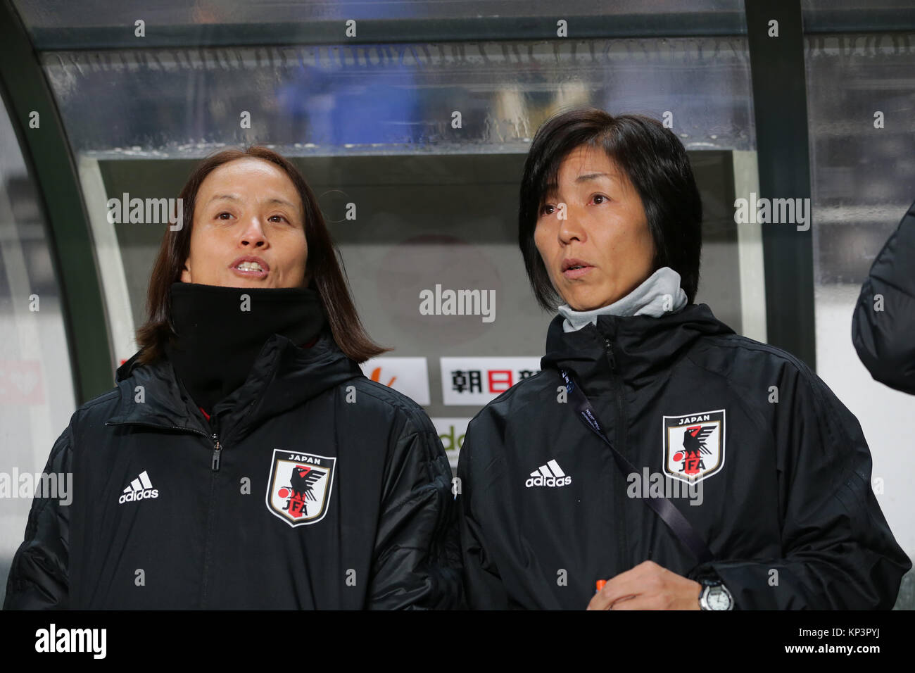 Asako Takakura, Yumi Obe (L-R) (JPN), DECEMBER 8, 2017 - Football ...