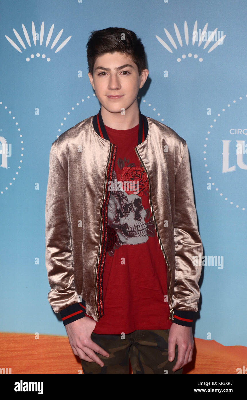 Mason cook hi-res stock photography and images - Alamy