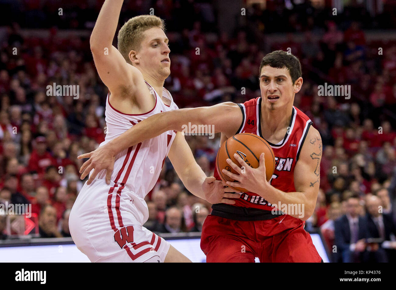 Madison, WI, USA. 13th Dec, 2017. Western Kentucky Hilltoppers guard ...