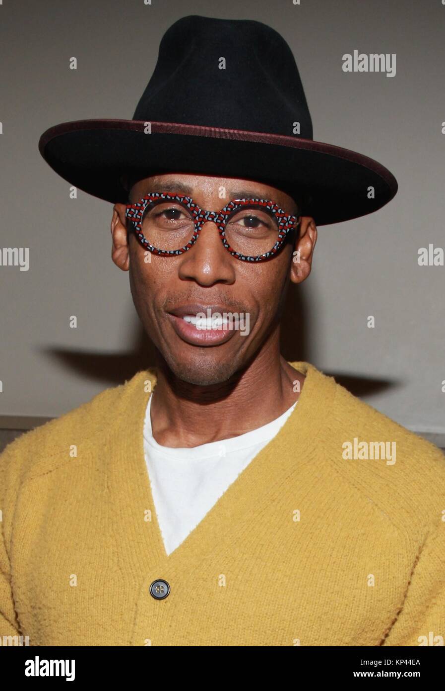 Amc presents a live hi-res stock photography and images - Alamy