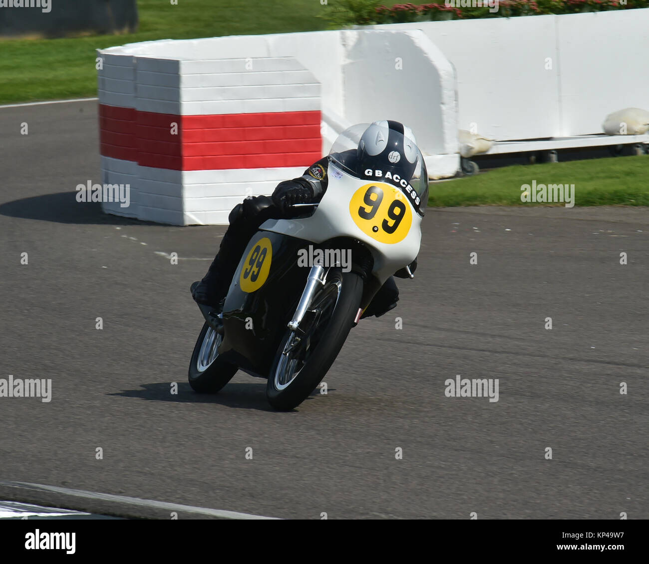 Duncan Fitchett, Jeremy McWilliams, Manx Norton 500, Barry Sheene ...