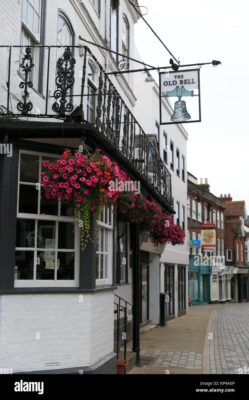 Hemel Hempstead Old Town high street Stock Photo - Alamy