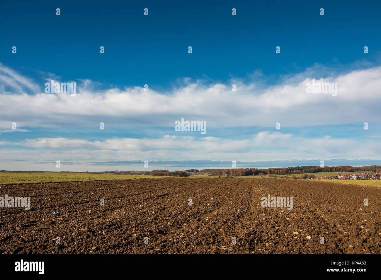 Fertile fields green brown hi-res stock photography and images - Alamy