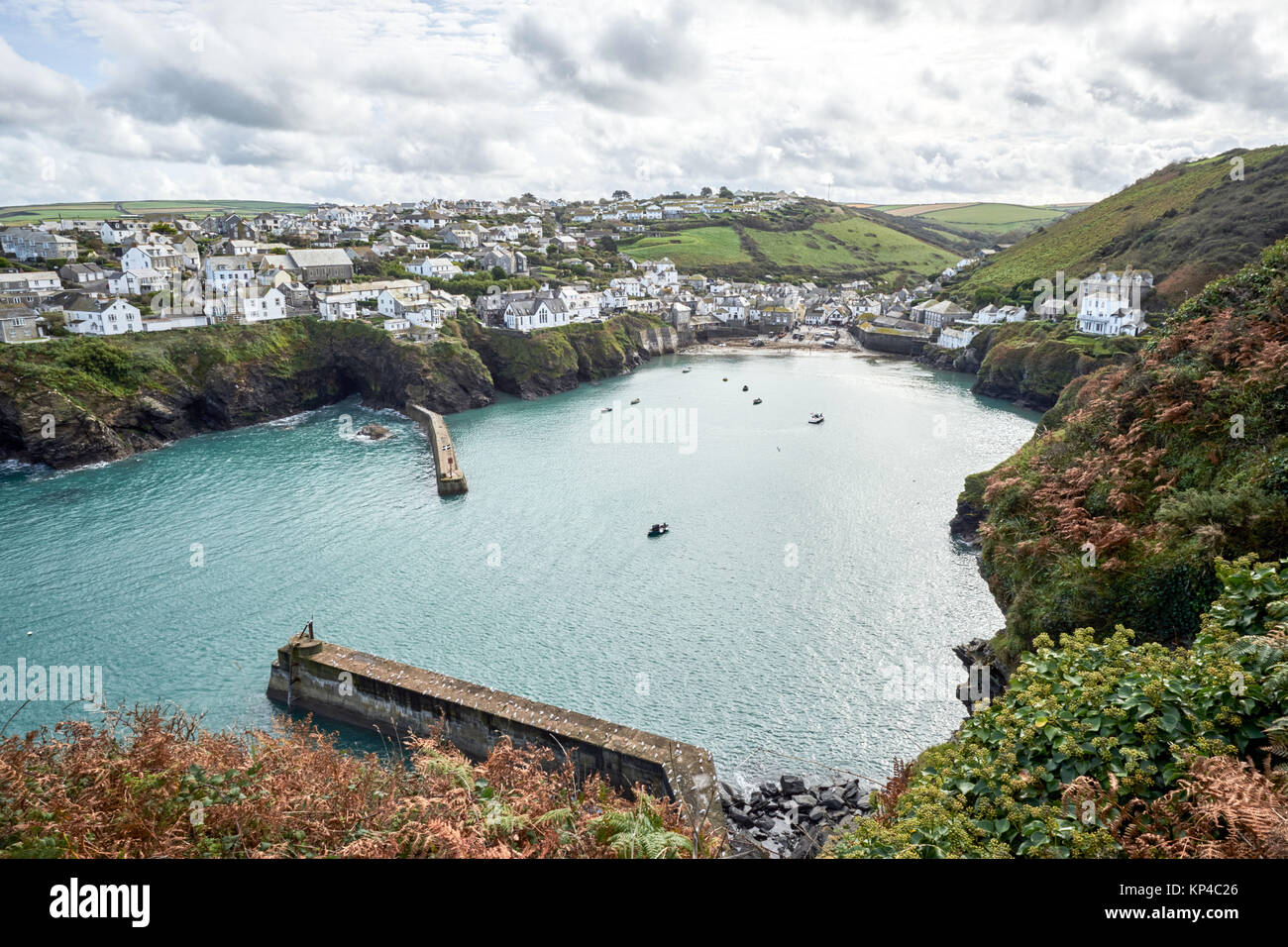old fishing village / Port Isaac, the little village on the sea in ...