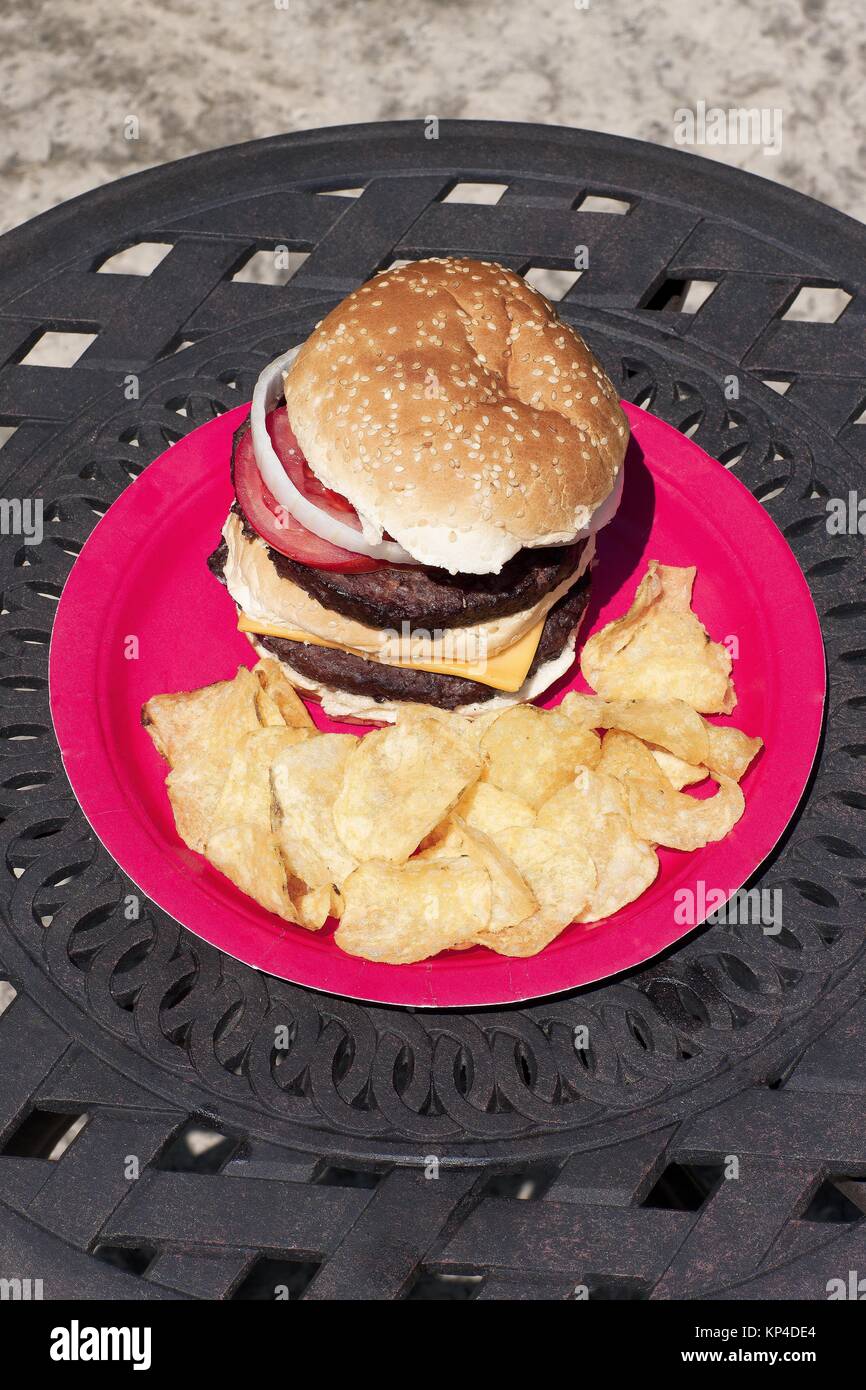 burger and chips Stock Photo - Alamy