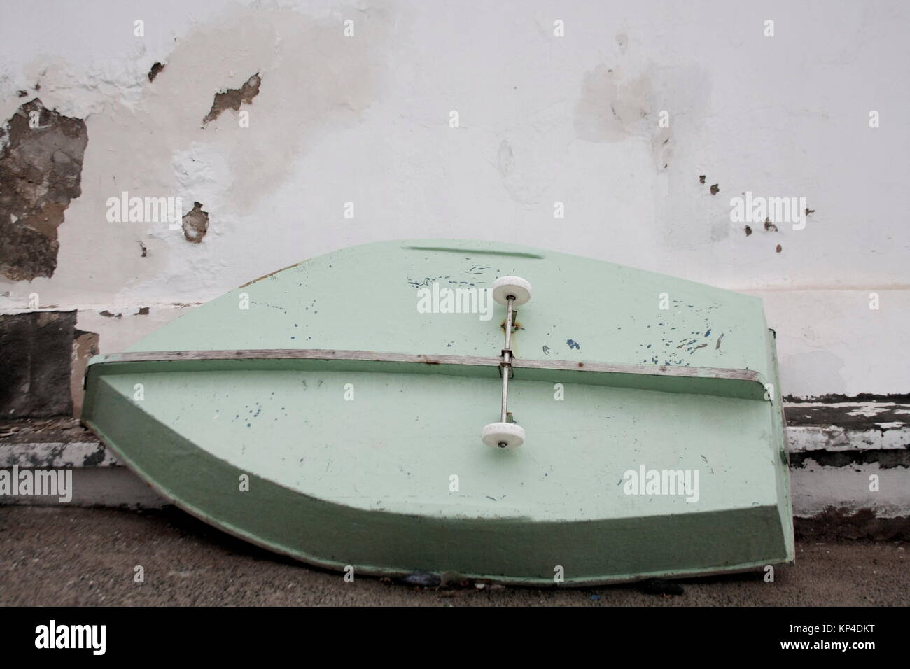 Old scraped wall Stock Photo - Alamy