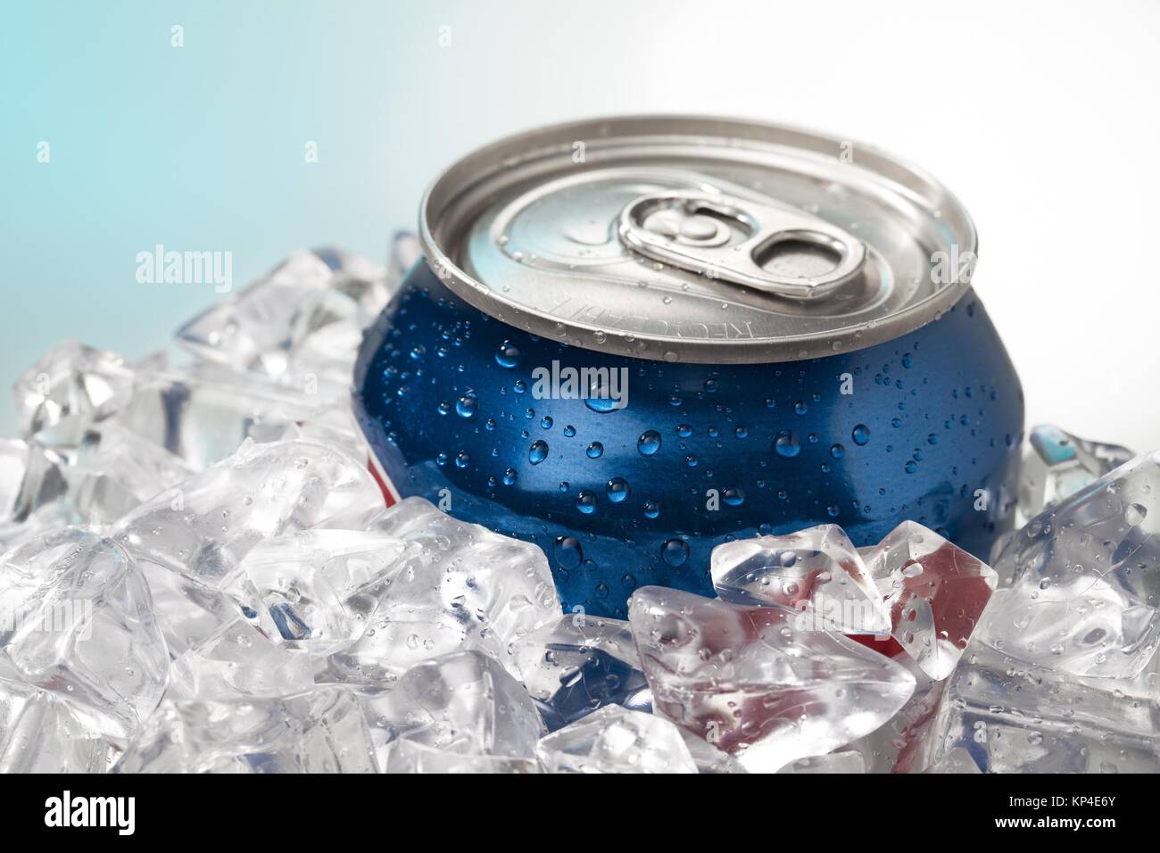 close up shot of blue cola can Stock Photo - Alamy
