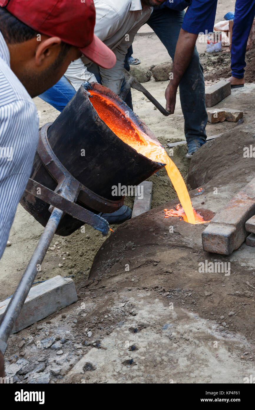 Iron and steel factory egypt hi-res stock photography and images - Alamy