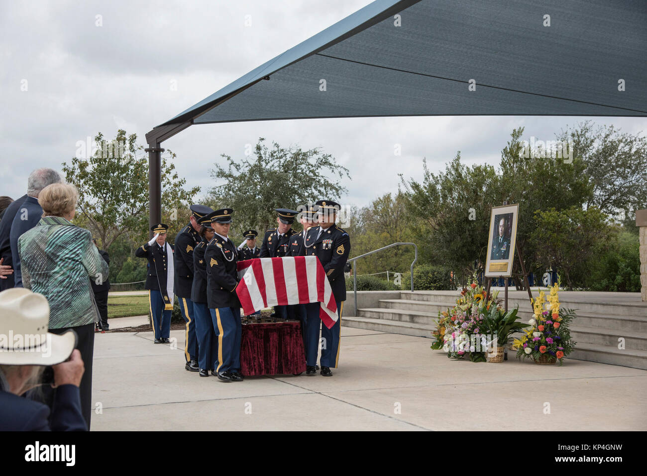 Retired Gen. Richard E. Cavazos, the U.S. Army's first Hispanic four ...