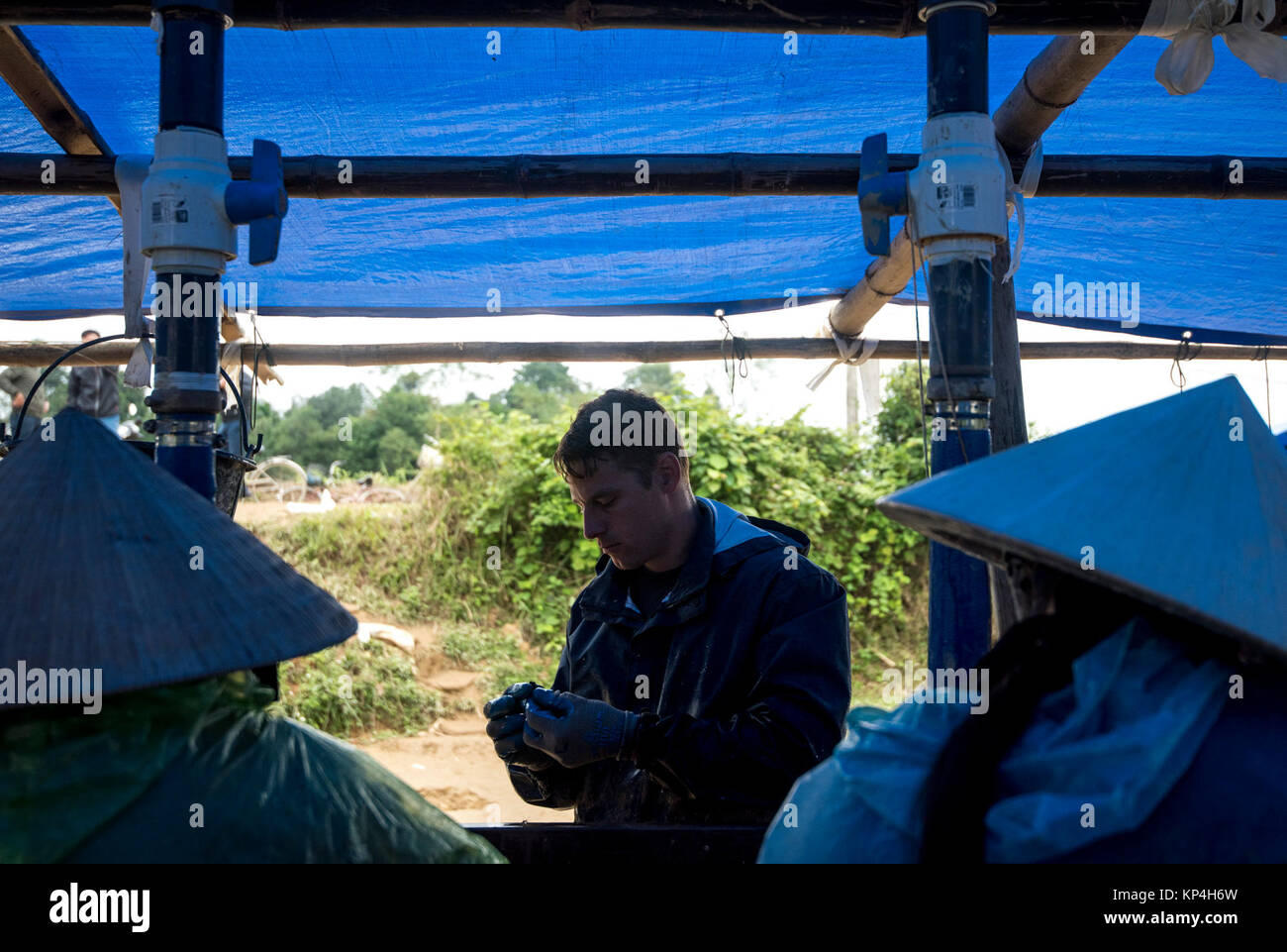 U.S. Air Force Staff Sgt. Casey Carter, a Survival Evasion Escape and ...