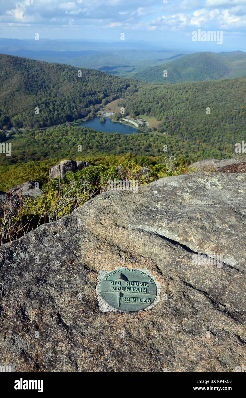 Blue ridge parkway virginia range hi-res stock photography and images ...