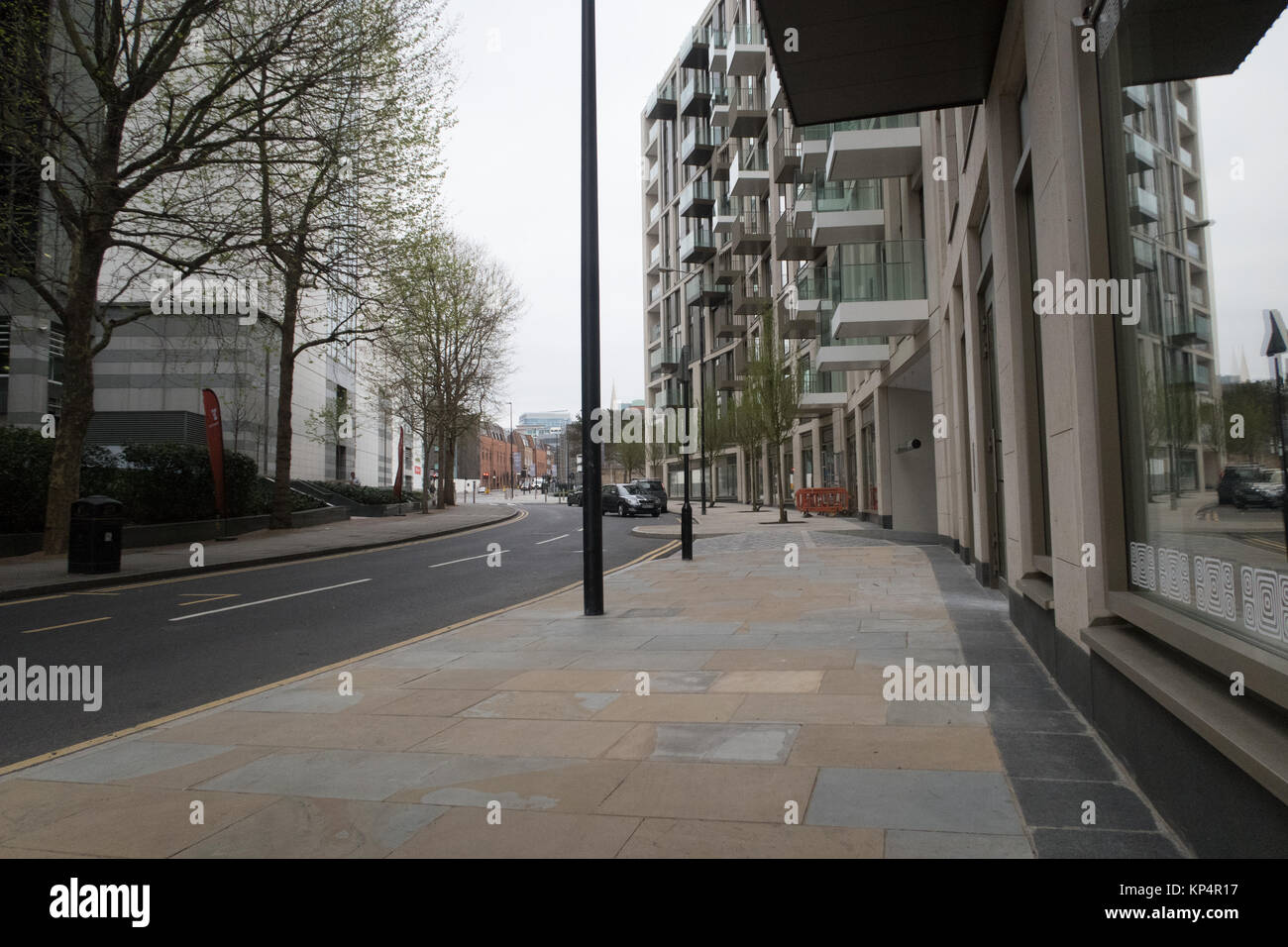 Vaughan Way, Wapping London Stock Photo - Alamy