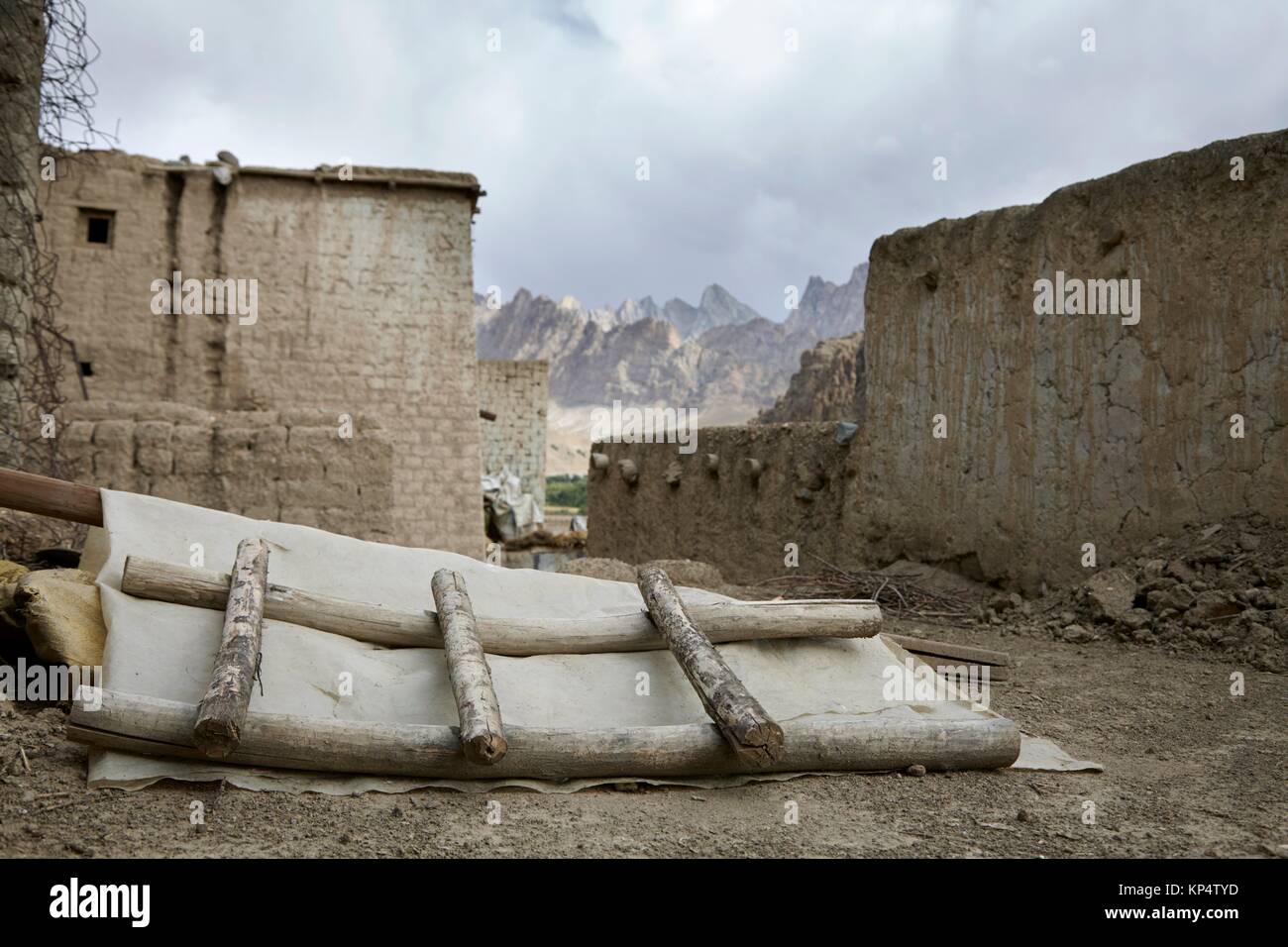 Indian valley of kashmir hi-res stock photography and images - Alamy