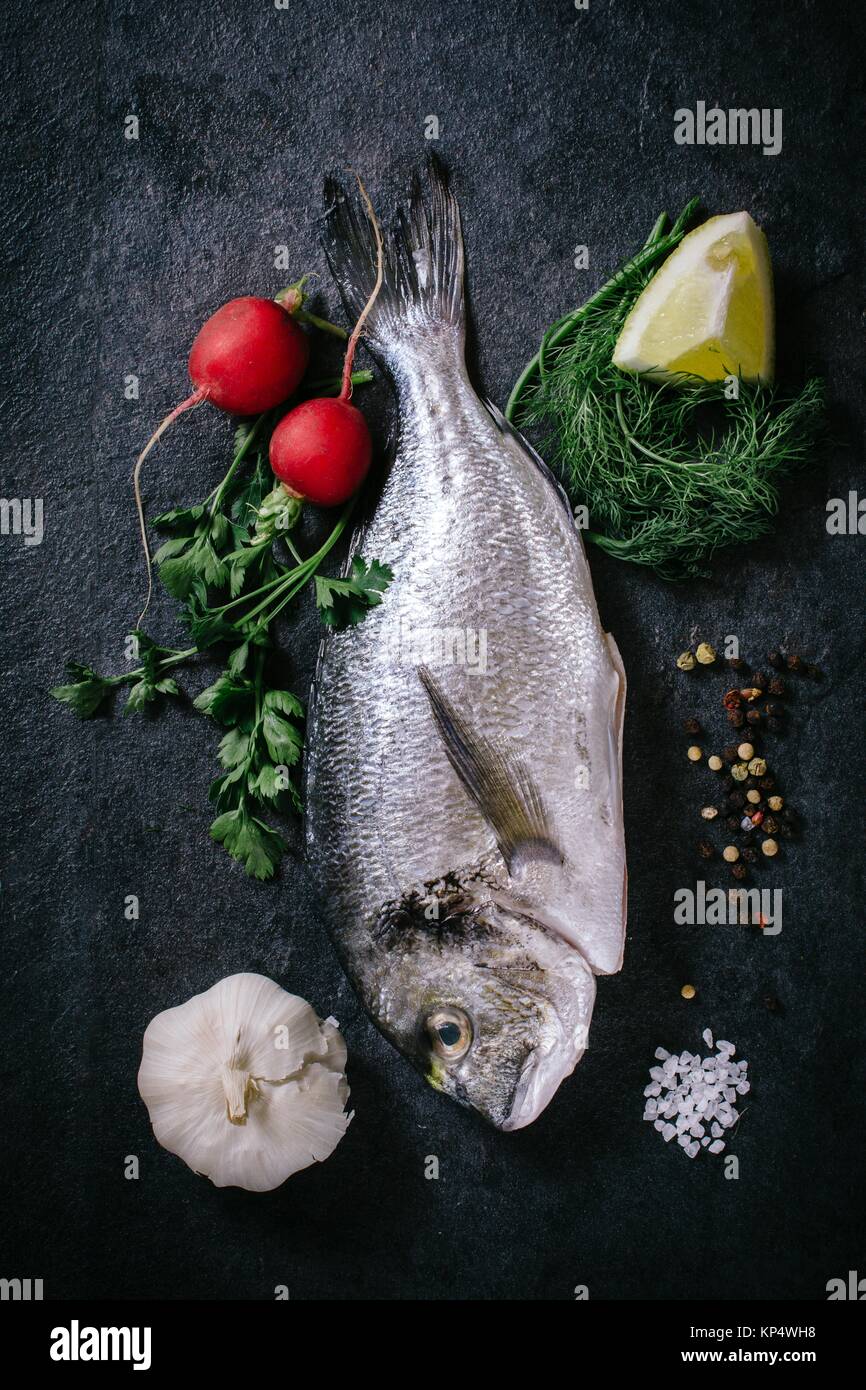 Demersal fish hi-res stock photography and images - Alamy